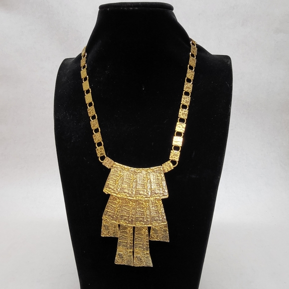 unbranded | Jewelry | Vintage 97s Modern Textured Segmented Runway ...